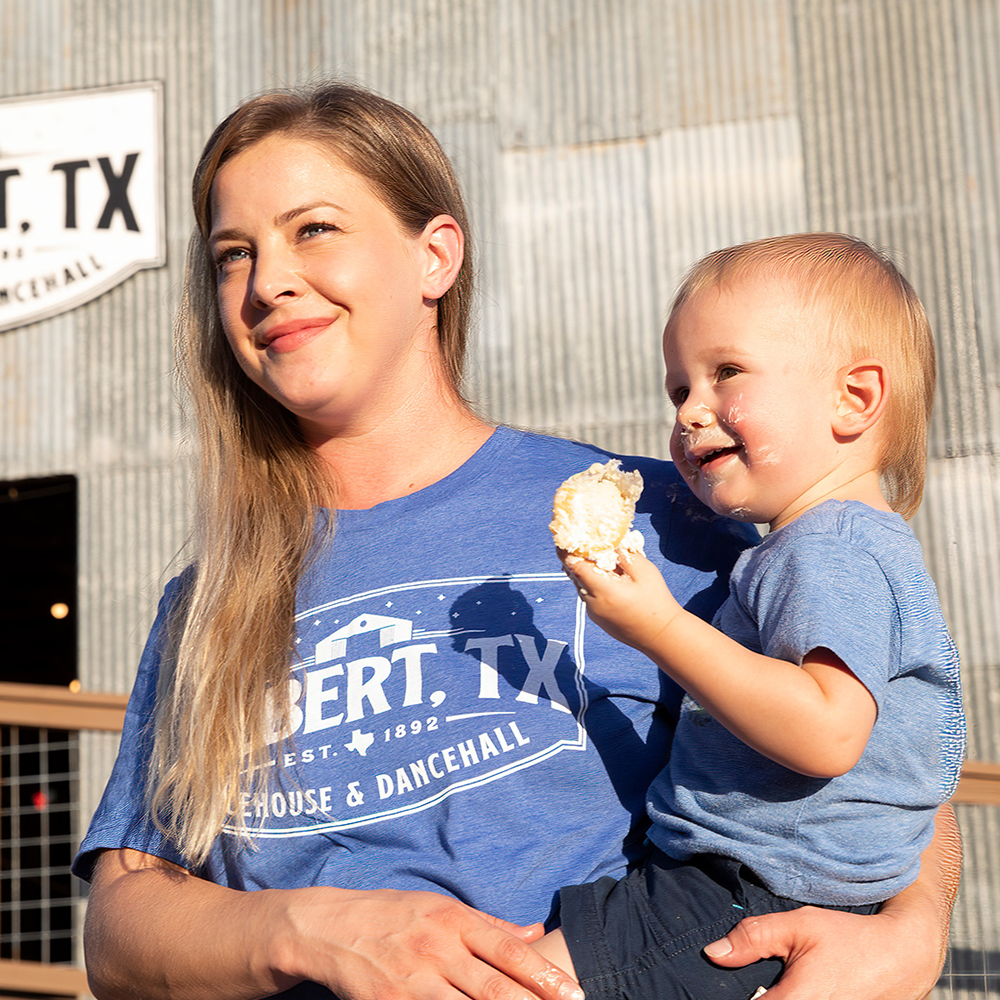 Live Music On Stage at Albert — View Our Daily Lineup – Albert Dancehall